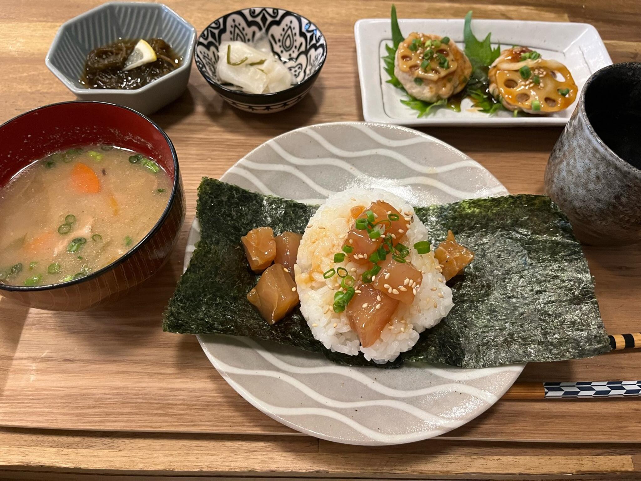 おむすび茶屋 BRUNO - 国頭郡恩納村字谷茶/飲食店 | Yahoo!マップ