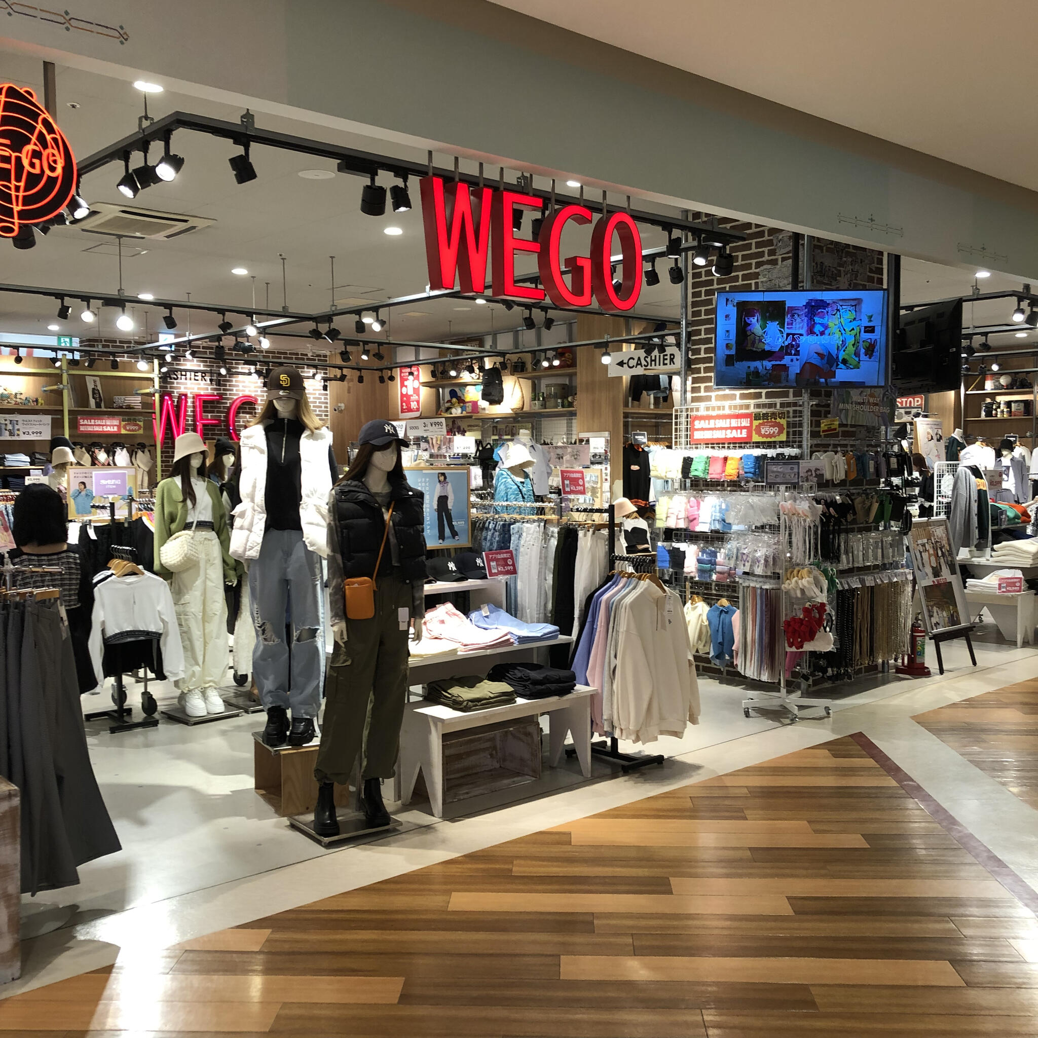 WEGO トレッサ横浜店 - 横浜市港北区師岡町/衣料品店 | Yahoo!マップ