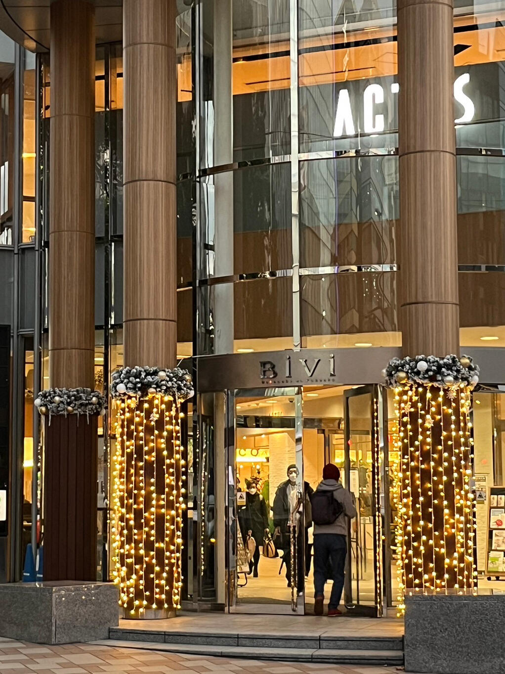 BiVi 福岡 - 福岡市中央区渡辺通/ショッピングセンター・モール | Yahoo!マップ