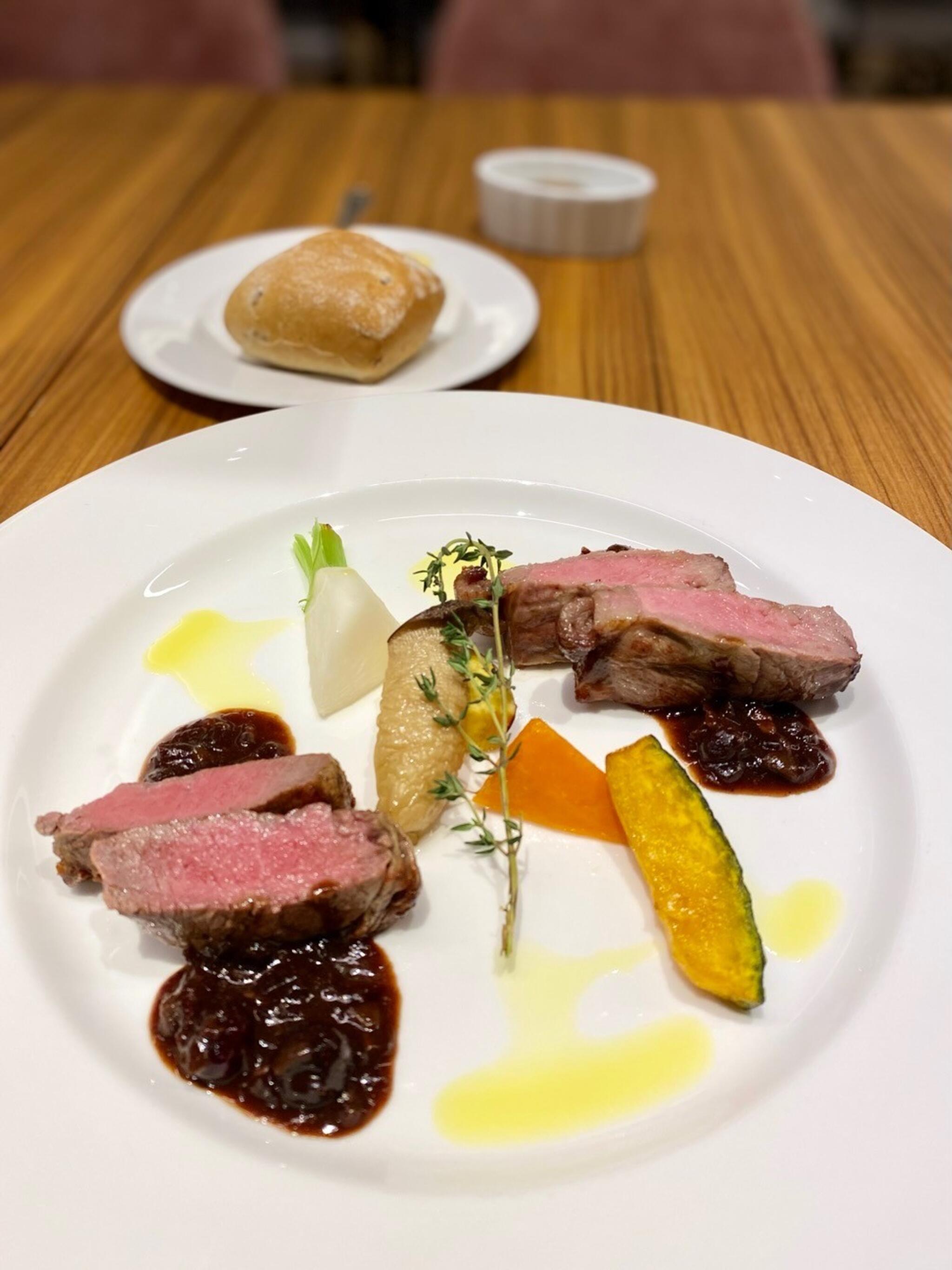 SERIO ホテルラングウッド - 荒川区東日暮里/レストラン【ネット予約OK】 | Yahoo!マップ