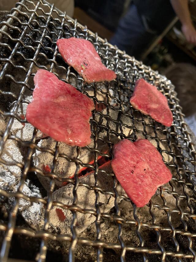 メニュー : 魚・肉・菜 炭でやくばい - 福岡市南区大橋/焼肉店 | Yahoo!マップ