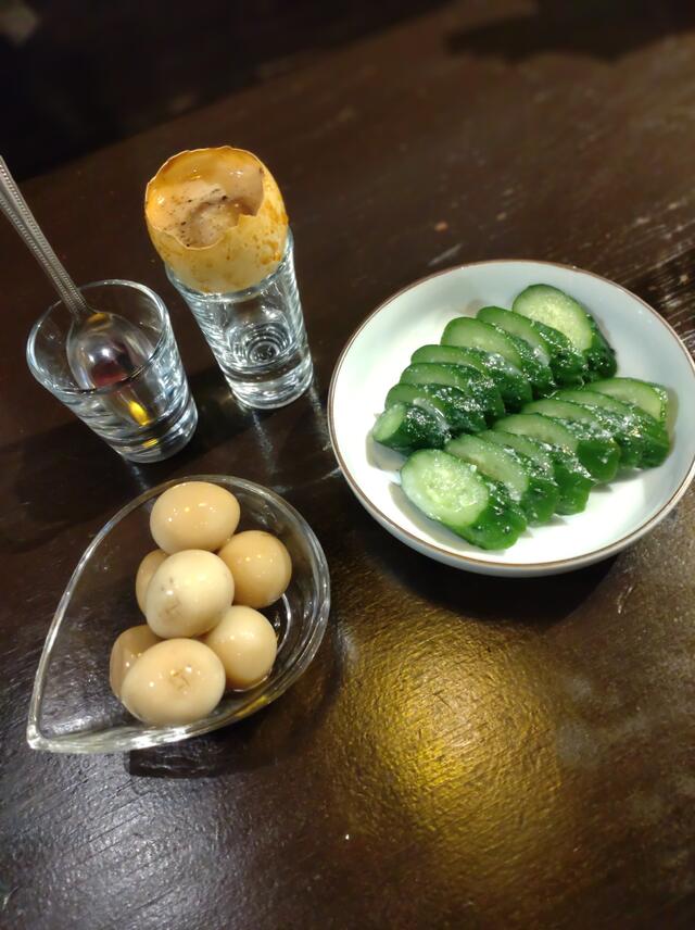 酒と肴と燻製 ちんちろ - 札幌市白石区栄通/居酒屋 | Yahoo!マップ