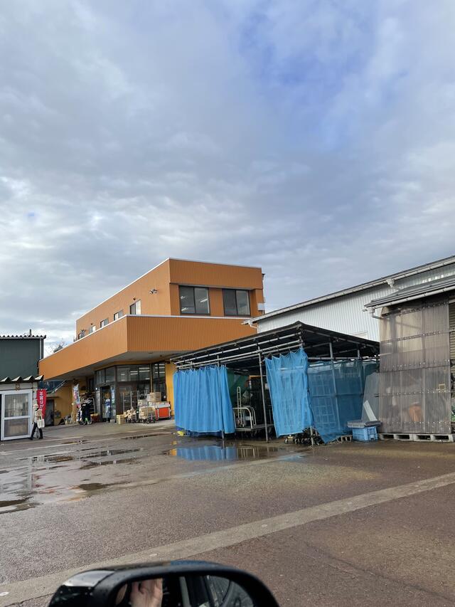 写真 : 武田商店本店 - 鶴岡市本町/小売店 | Yahoo!マップ