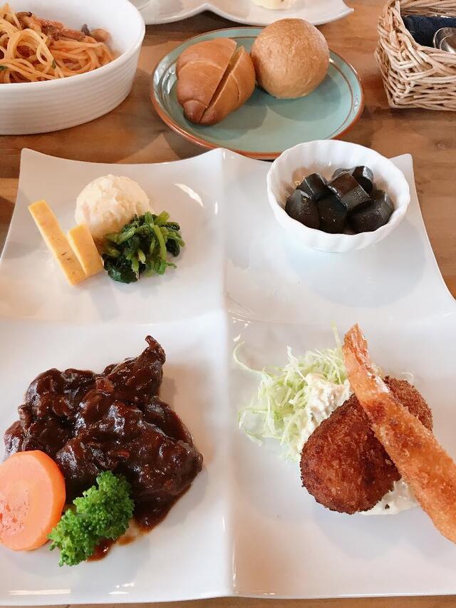 メニュー : 麦わら帽子 - 小田郡矢掛町東川面/カフェ・喫茶 | Yahoo!マップ