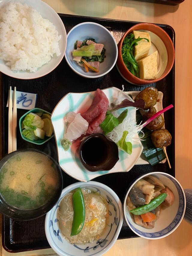 メニュー : 割烹 松秀 - 京都市山科区椥辻池尻町/和食店 | Yahoo!マップ