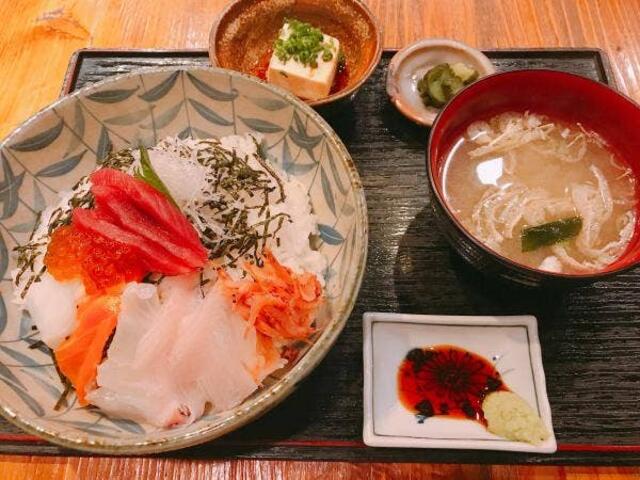 沼津魚市 ひなの家 - 品川区東大井/居酒屋 | Yahoo!マップ