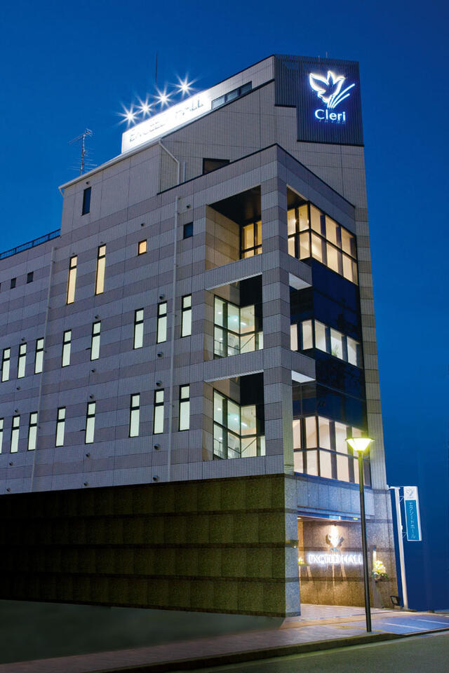 写真 : クレリエクシードホール - 伊丹市宮ノ前/葬祭業 | Yahoo!マップ