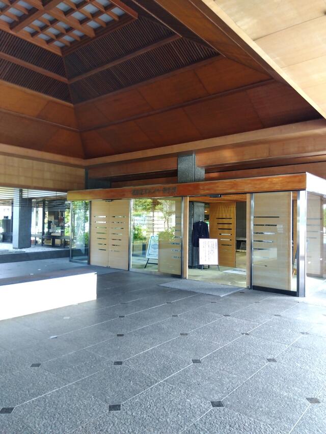 写真 : 奈良若草カントリー倶楽部 - 奈良市荻町/ゴルフ場 | Yahoo!マップ