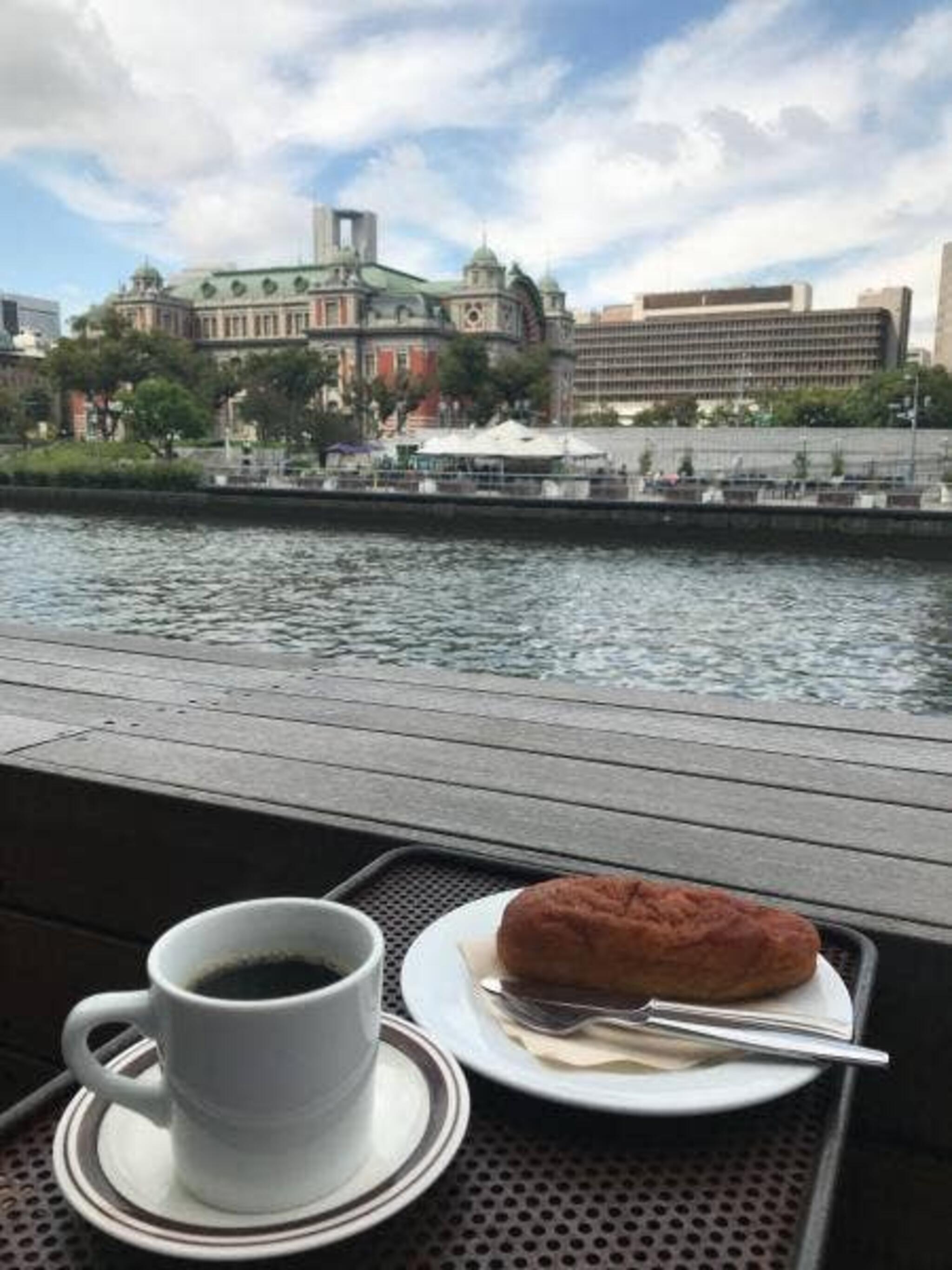 MOUNT Kitahama - 大阪市中央区北浜/カフェ・喫茶 | Yahoo!マップ