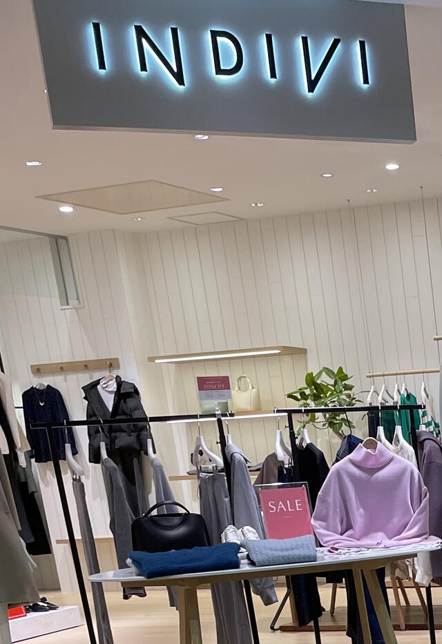 写真 : INDIVI イオンモール岡崎 ・アンタイトル - 岡崎市戸崎町/衣料品店 | Yahoo!マップ