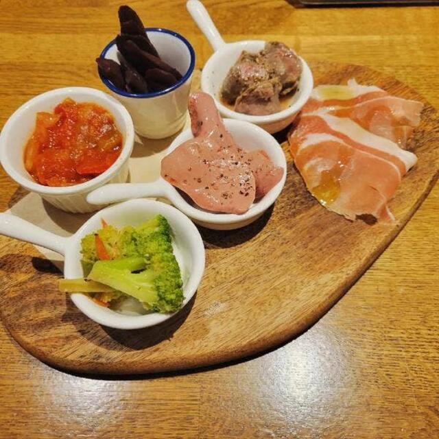 メニュー : お気楽酒場 しろまる25 - 大阪市福島区福島/飲食店 | Yahoo!マップ