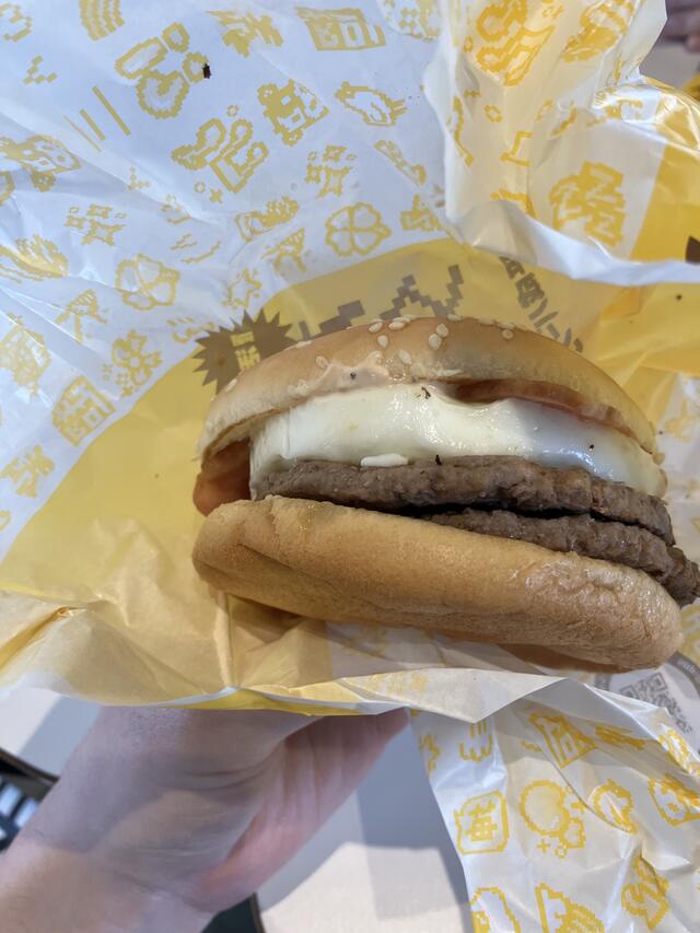 メニュー : マクドナルド イオンモール豊川店 - 豊川市白鳥町/ハンバーガー店 | Yahoo!マップ