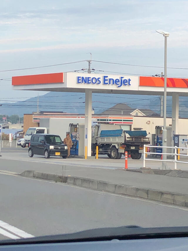 ENEOS 有田川SS 株式会社ジェネレーションズ - 有田郡有田川町大字下津野/ガソリンスタンド | Yahoo!マップ